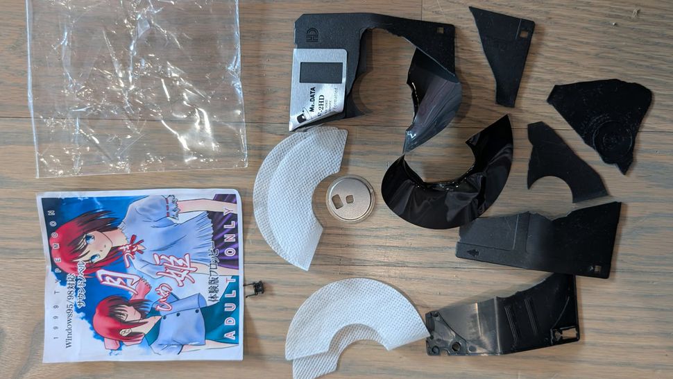 Ultra rare floppy disk game twisted and slashed into shards by US ...
