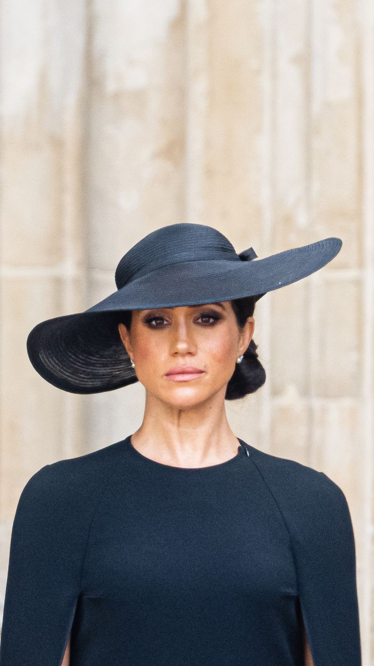 32 royal hats that stole the scene from funky fascinators to very ...
