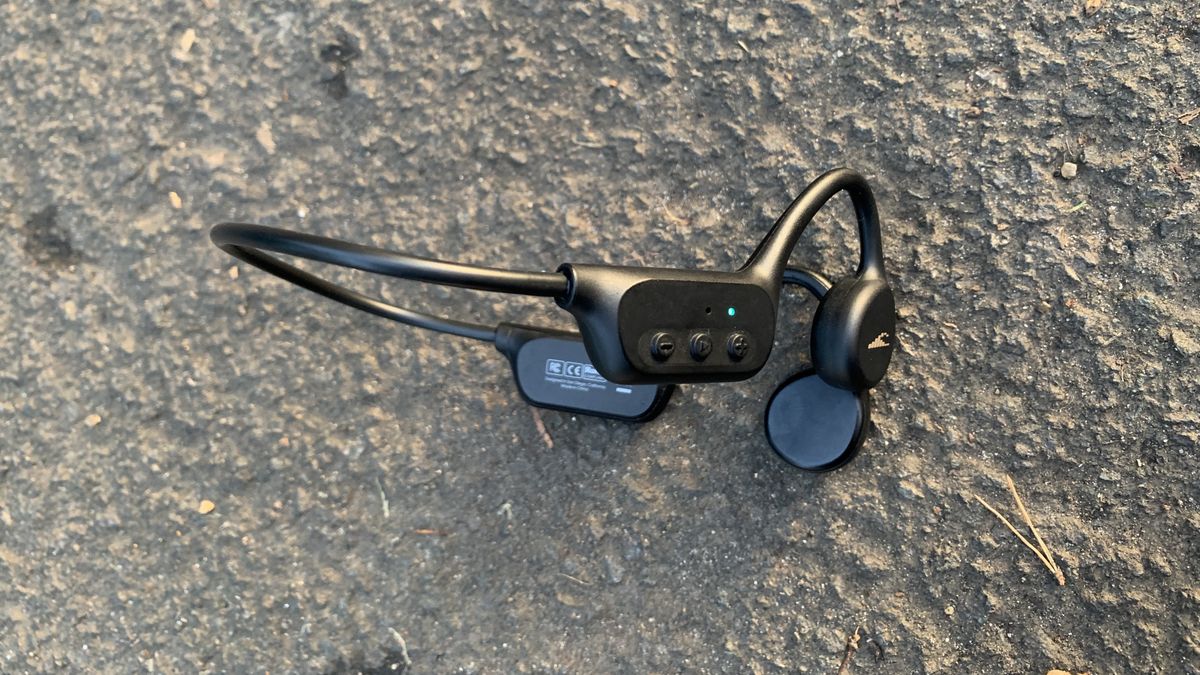 H2O Audio TRI PRO Multi-Sport Headphones with Playlist+ review: take ...