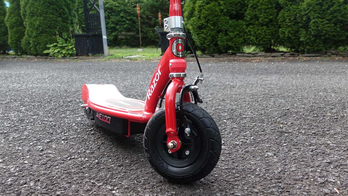 Razor E100 electric scooter review | Tom's Guide