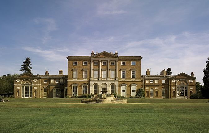 Chettle House: Almost a ruin 200 years ago; a triumph today ...