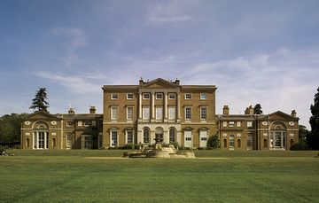 Chettle House: Almost a ruin 200 years ago; a triumph today ...