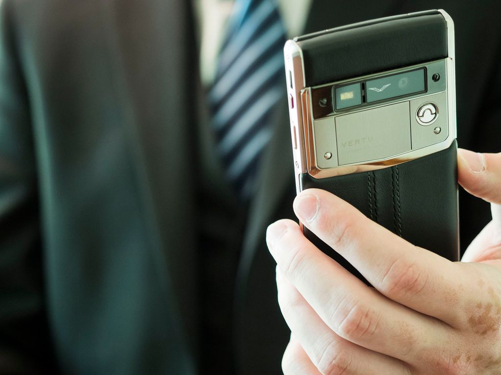 Vertu Signature Touch Review | Android Central
