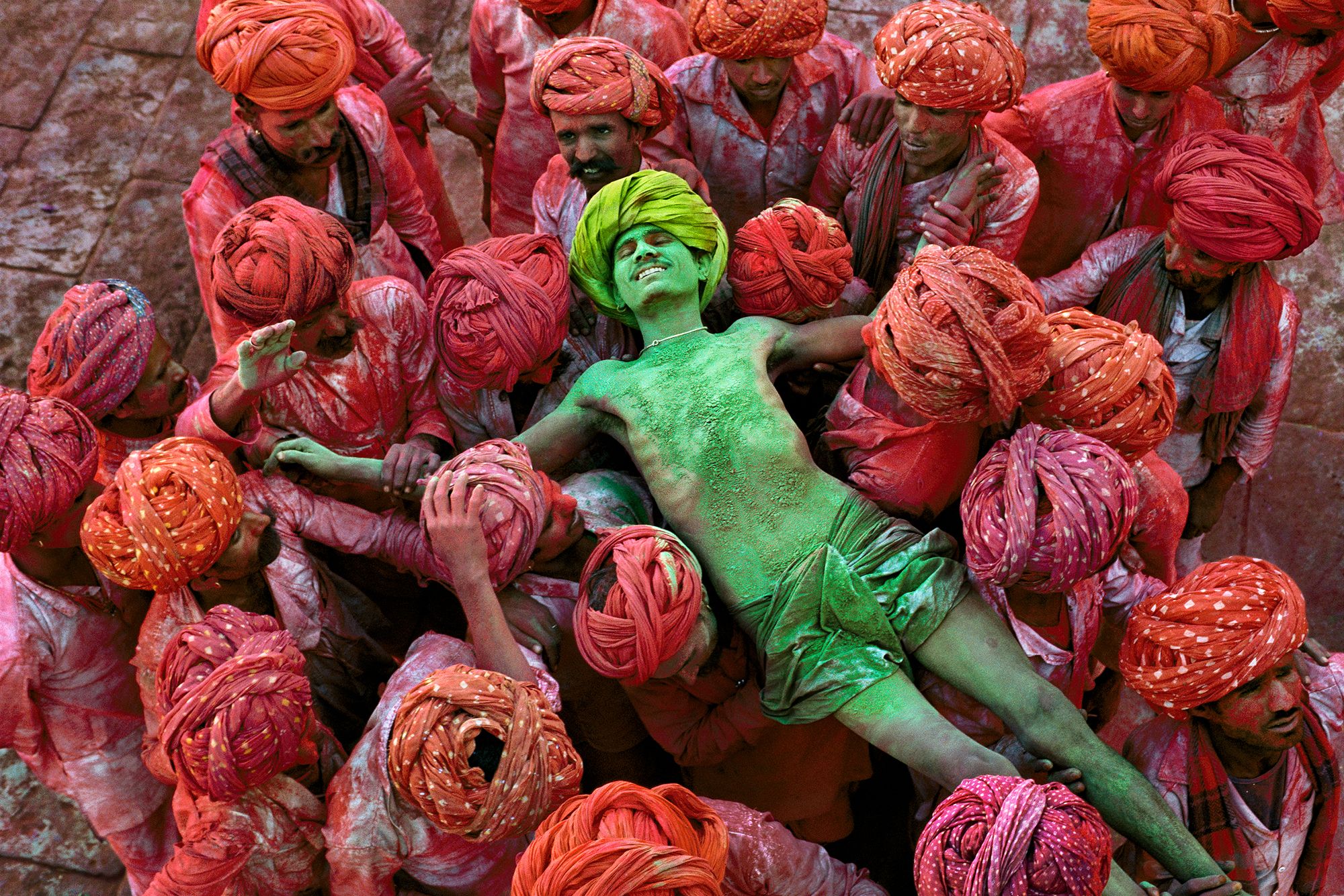 Steve McCurry interview: "I've got 140,000 photos on my phone ...