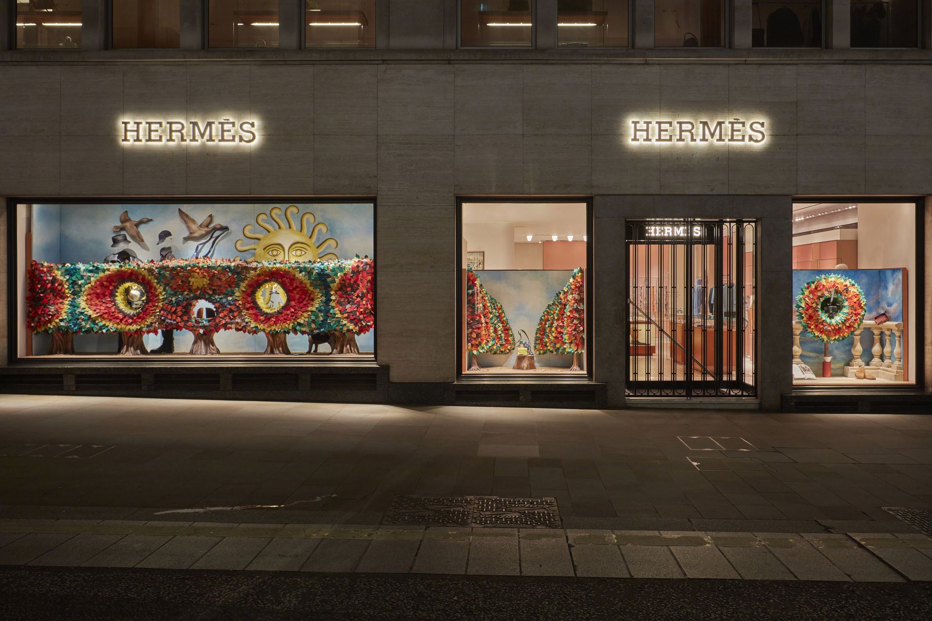 Artist Jonathan Baldock plays hide and seek with the windows of Hermès ...