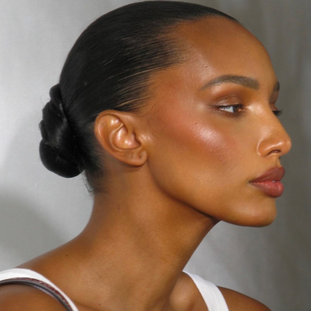 19 Best Skin-Tightening Creams, According to Experts | Who What Wear UK