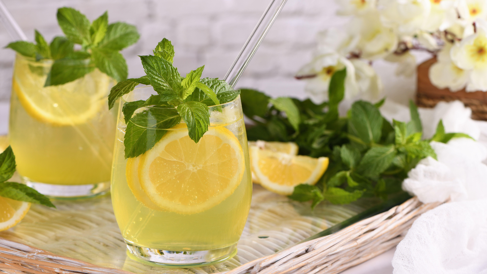 Aperol spritz alternatives to try this summer | The Week