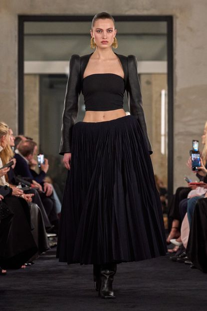 Alaïa Fall 2025 Runway Review | Who What Wear