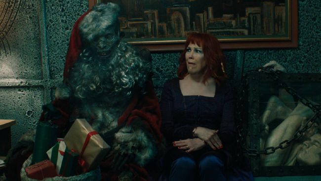 Beetlejuice Beetlejuice ending explained: What happens to Betelgeuse ...