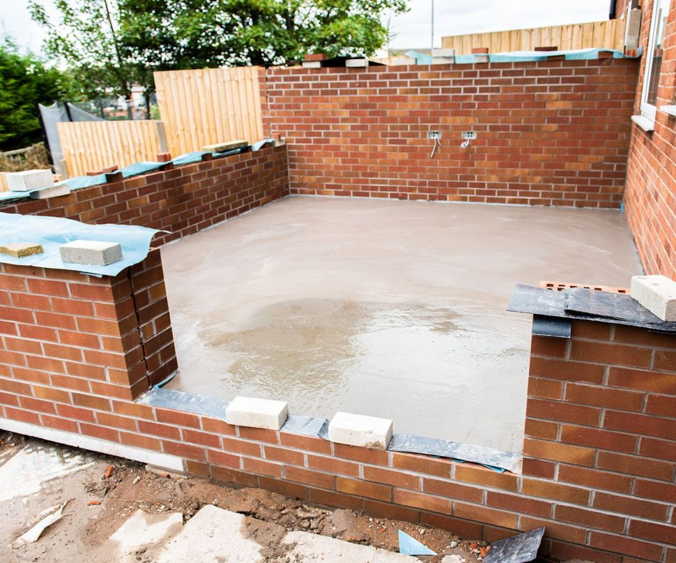 Conservatory foundations: Our expert guide | Homebuilding