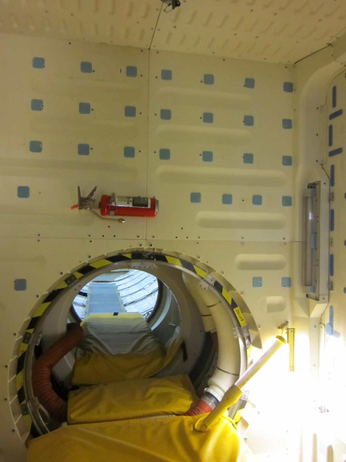 Gallery: Inside Shuttle Discovery | Space