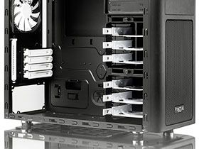 Fractal Design Arc Mini R2 - Case Review - Tom's Hardware | Tom's Hardware