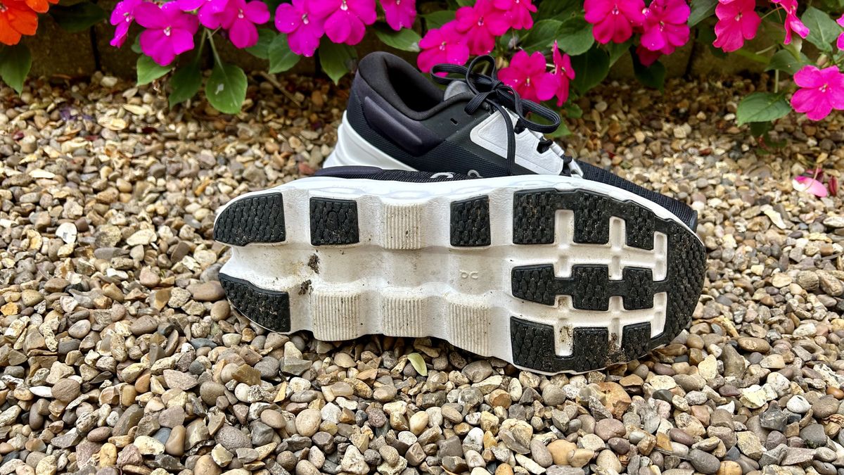 On Cloudstratus 3 review — a comfortable, everyday running shoe for ...