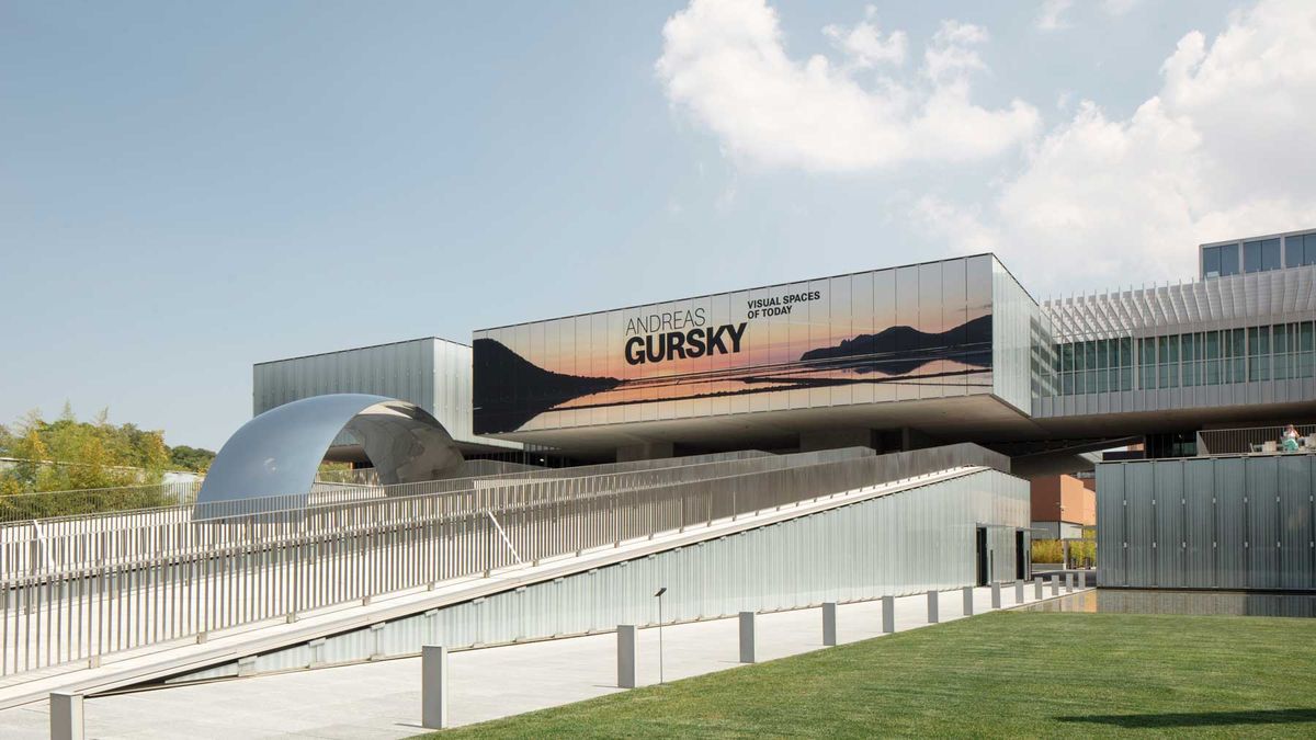 New show of world's most expensive photographer Andreas Gursky in Italy ...