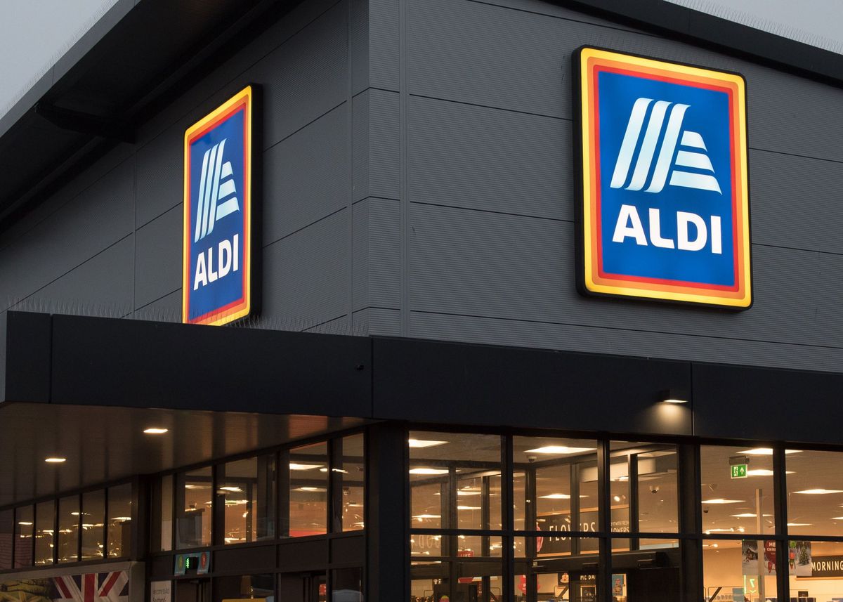 The genius Aldi checkout hack will change the way you shop forever ...