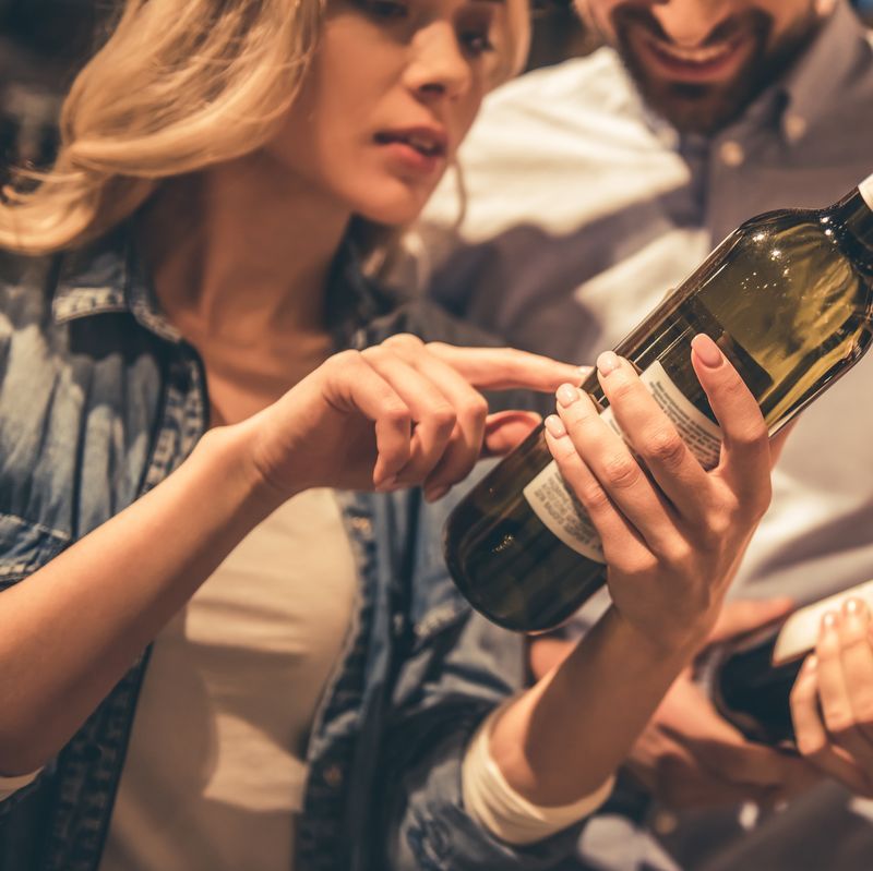 Tips for Meeting People in Real Life - How to Stop Using Dating Apps ...