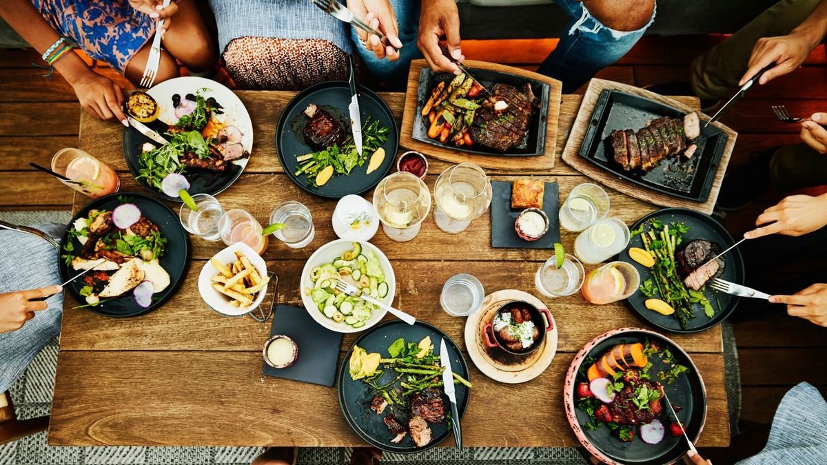 These are the 4 best dishes to order at unfamiliar restaurants | Woman ...