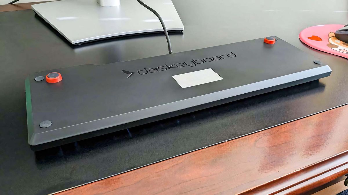 Review: Das Keyboard 6 Professional feels and looks amazing | Windows ...