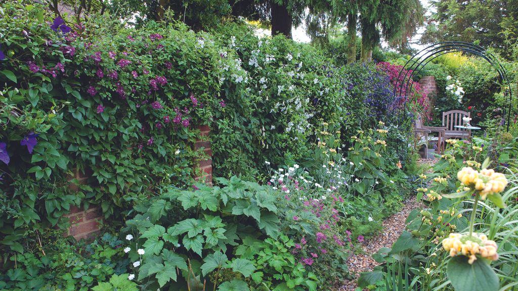 How to design a garden in 10 steps – with or without a landscaper ...