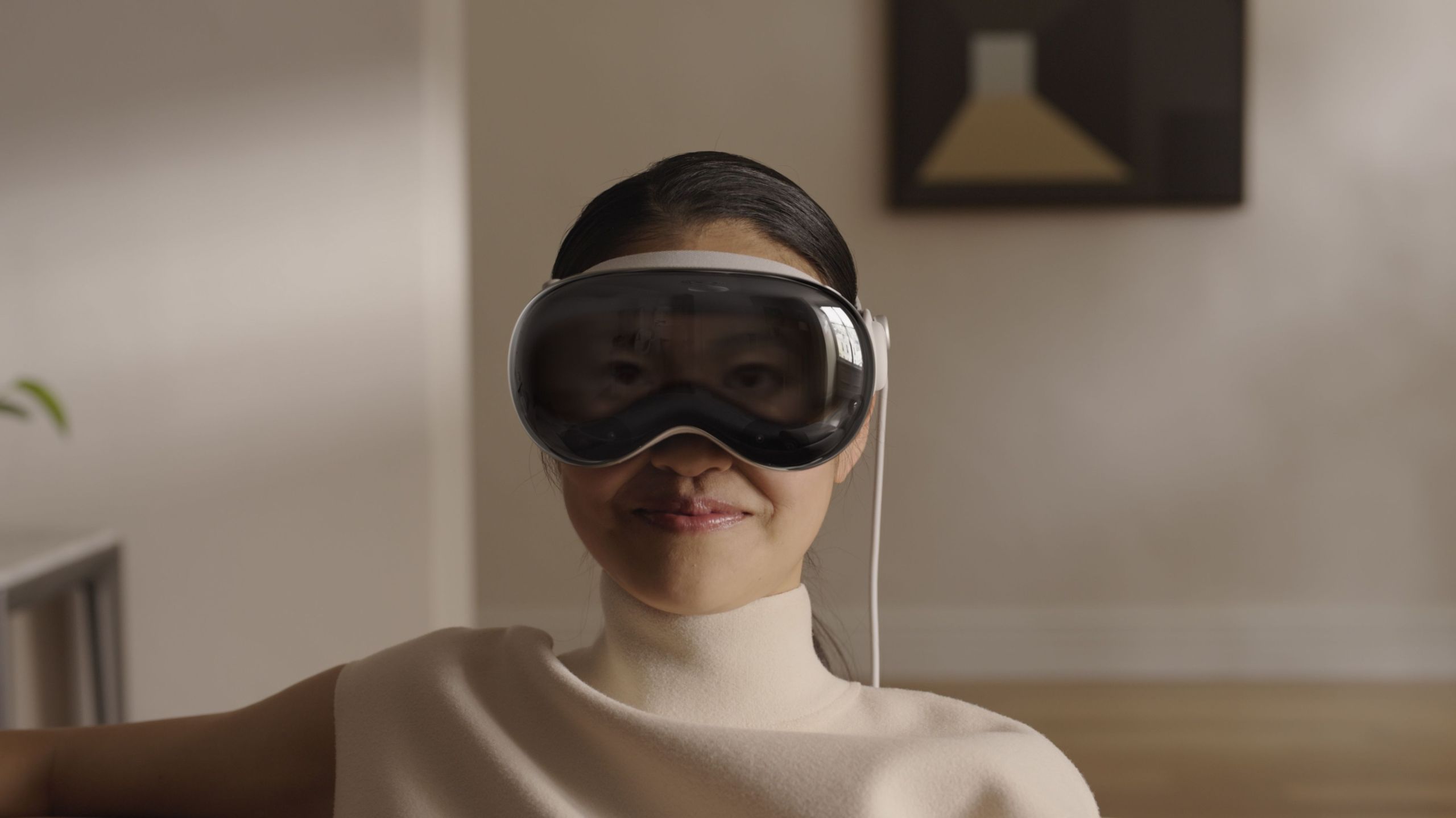 Apple's HoloLens-like 'Vision Pro' headset may already be a flop ...