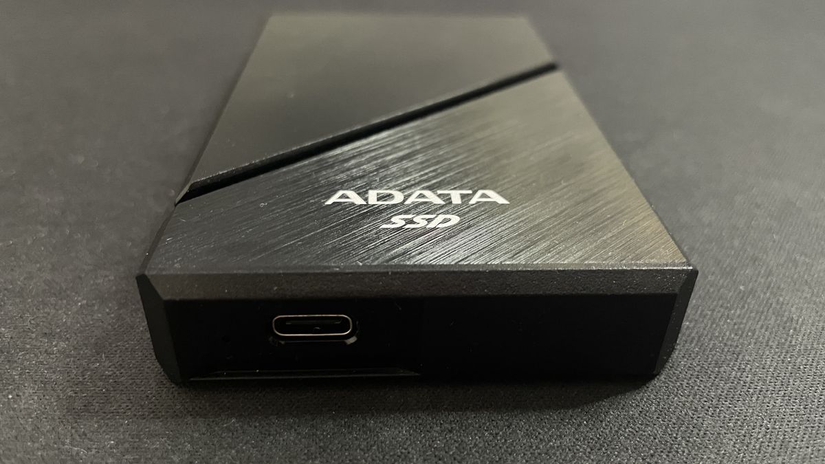 Adata SE920 2 TB external SSD review | PC Gamer
