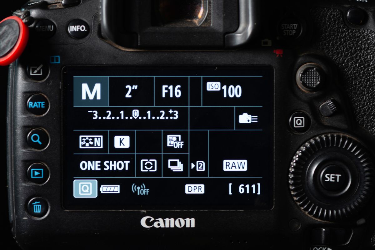 Paint with light at night to create incredible patterns and reflections ...