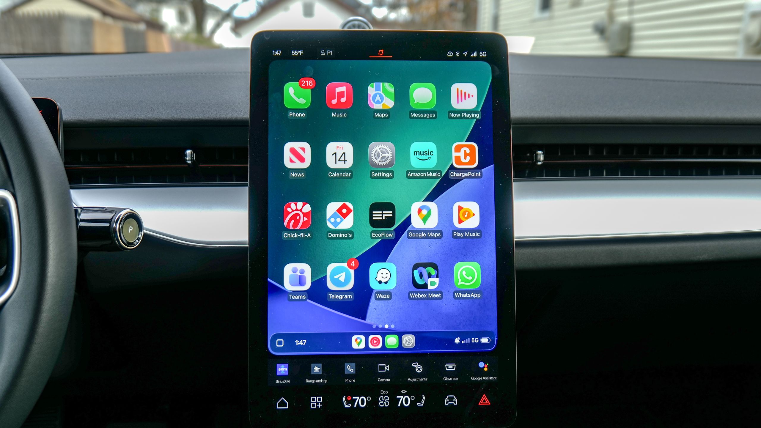 Apple CarPlay just beat Android Auto to hands-free Google Meet — and it ...
