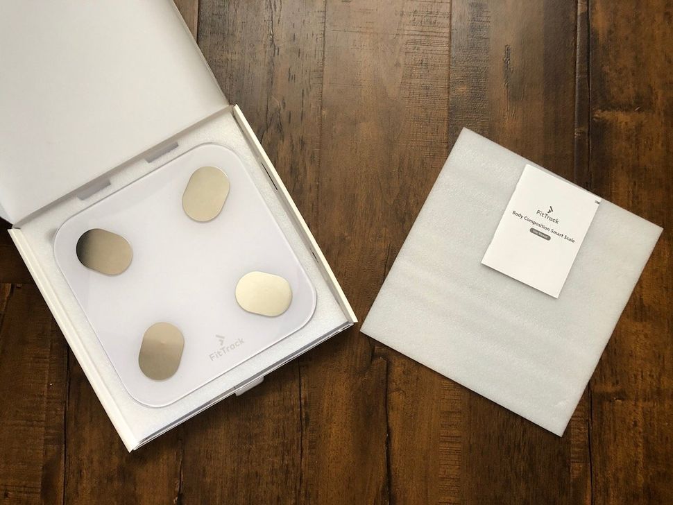 FitTrack Dara Smart BMI Digital Scale Review: Complete body analysis ...
