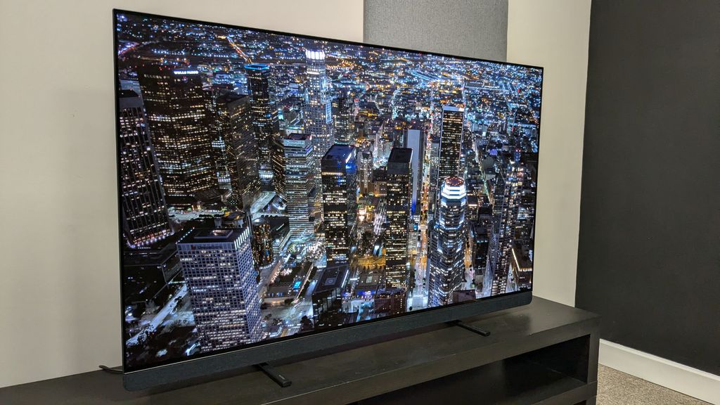Philips OLED909 review: a superb OLED TV with a great feature LG and Samsung can’t match | TechRadar