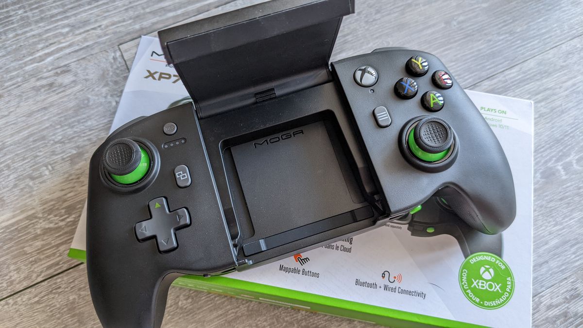PowerA Moga XP7-X Plus Android controller review: Stands next to the ...