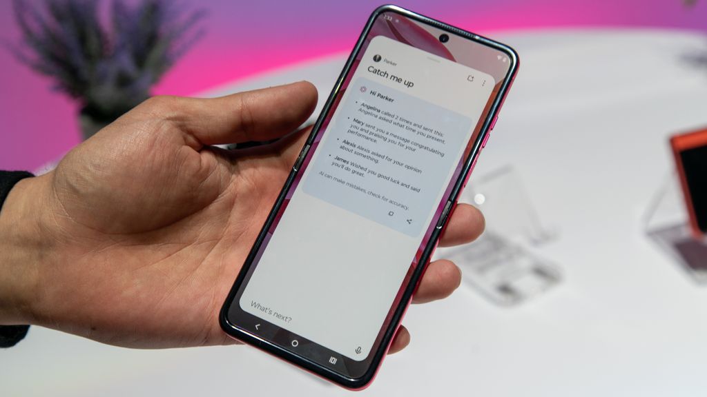 Motorola is finally letting you try its new Moto AI features, but only ...