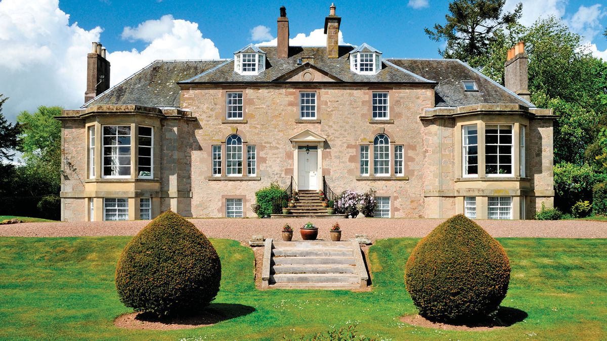 Eight of the best properties for sale for around £800,000 | The Week