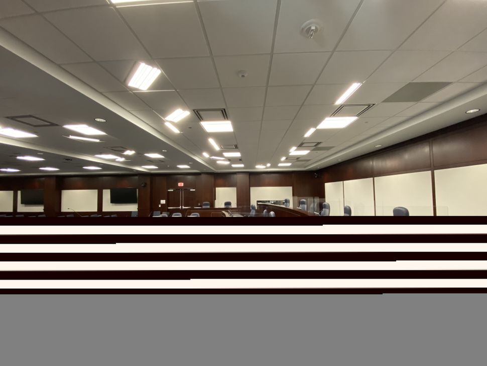 Proper Lighting Absolutely Matters During Meetings, Videoconferencing ...