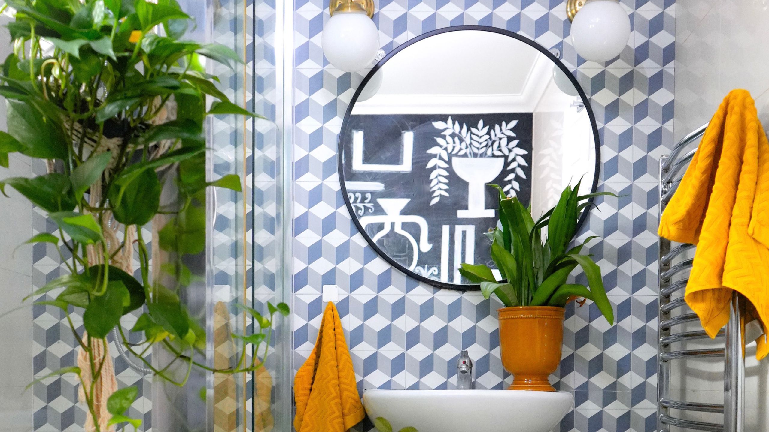The perfect renter hack: floor tiles on the wall | Ideal Home