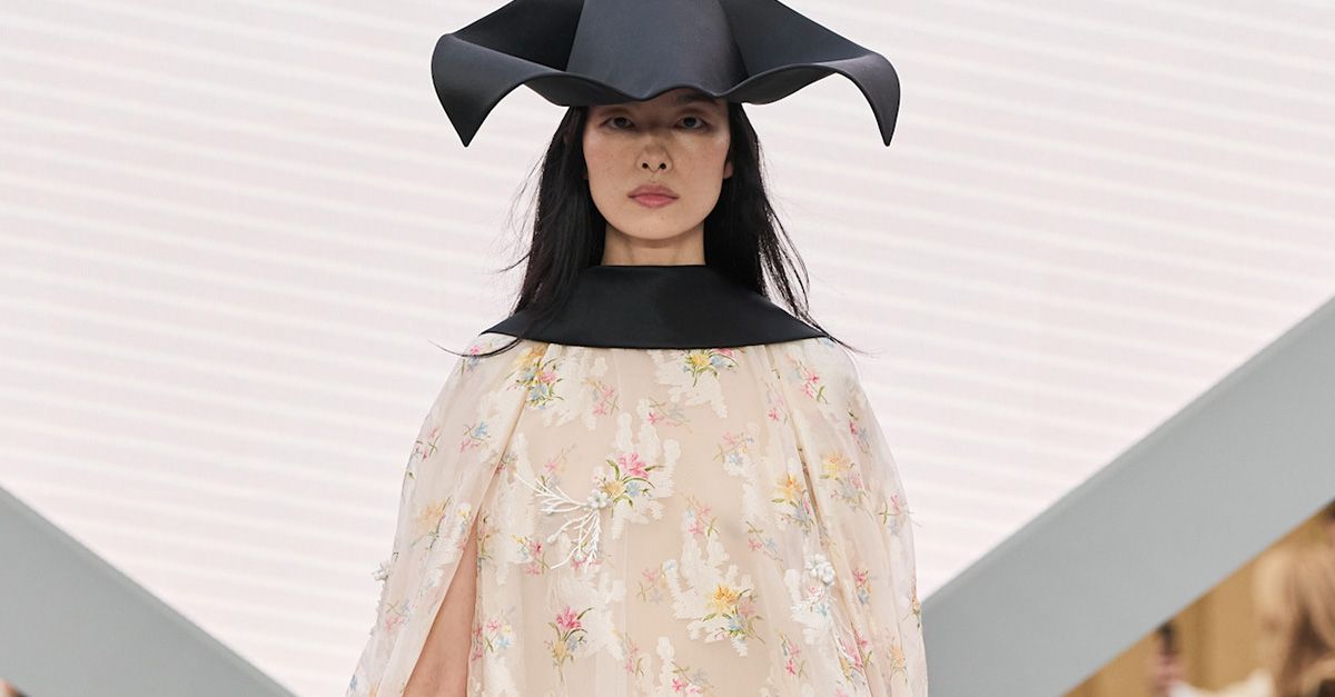 7 Trends I Saw All Over Fashion Week in Paris and Milan | Who What Wear