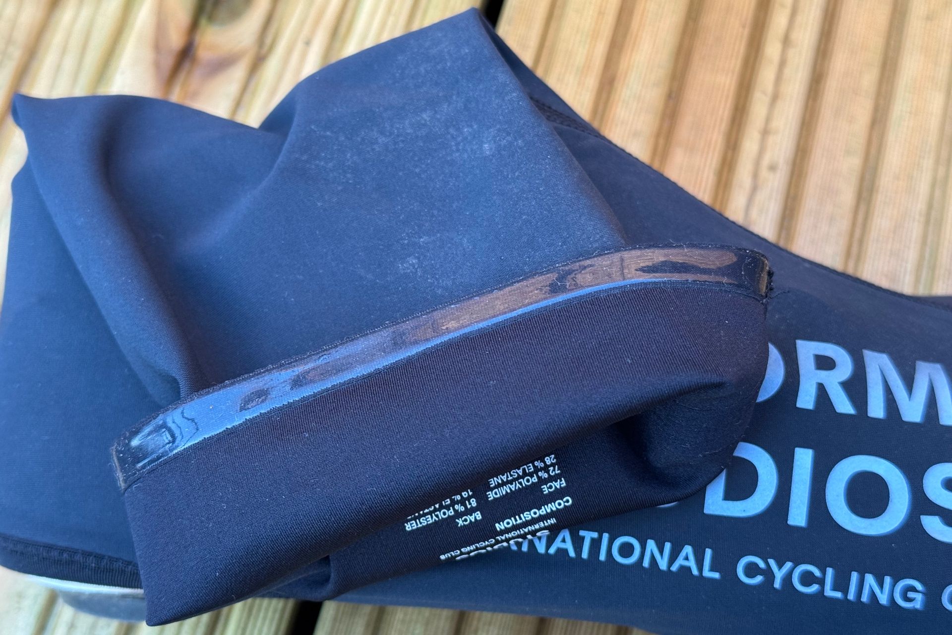Pas Normal Studios Logo Light Overshoes review: a well-designed, water ...