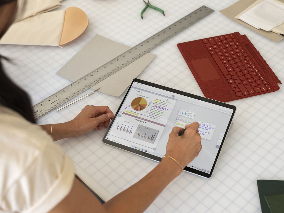 Surface Pro X in platinum with new SQ2 processor arrives October 13th ...
