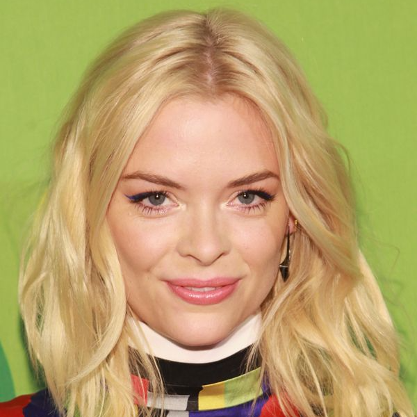 Jaime King Interview - Bob Haircut Trend Summer 2013 | Marie Claire
