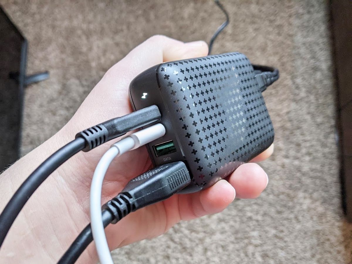 HyperDrive 60W USB-C Power Hub for Nintendo Switch review: A convenient ...