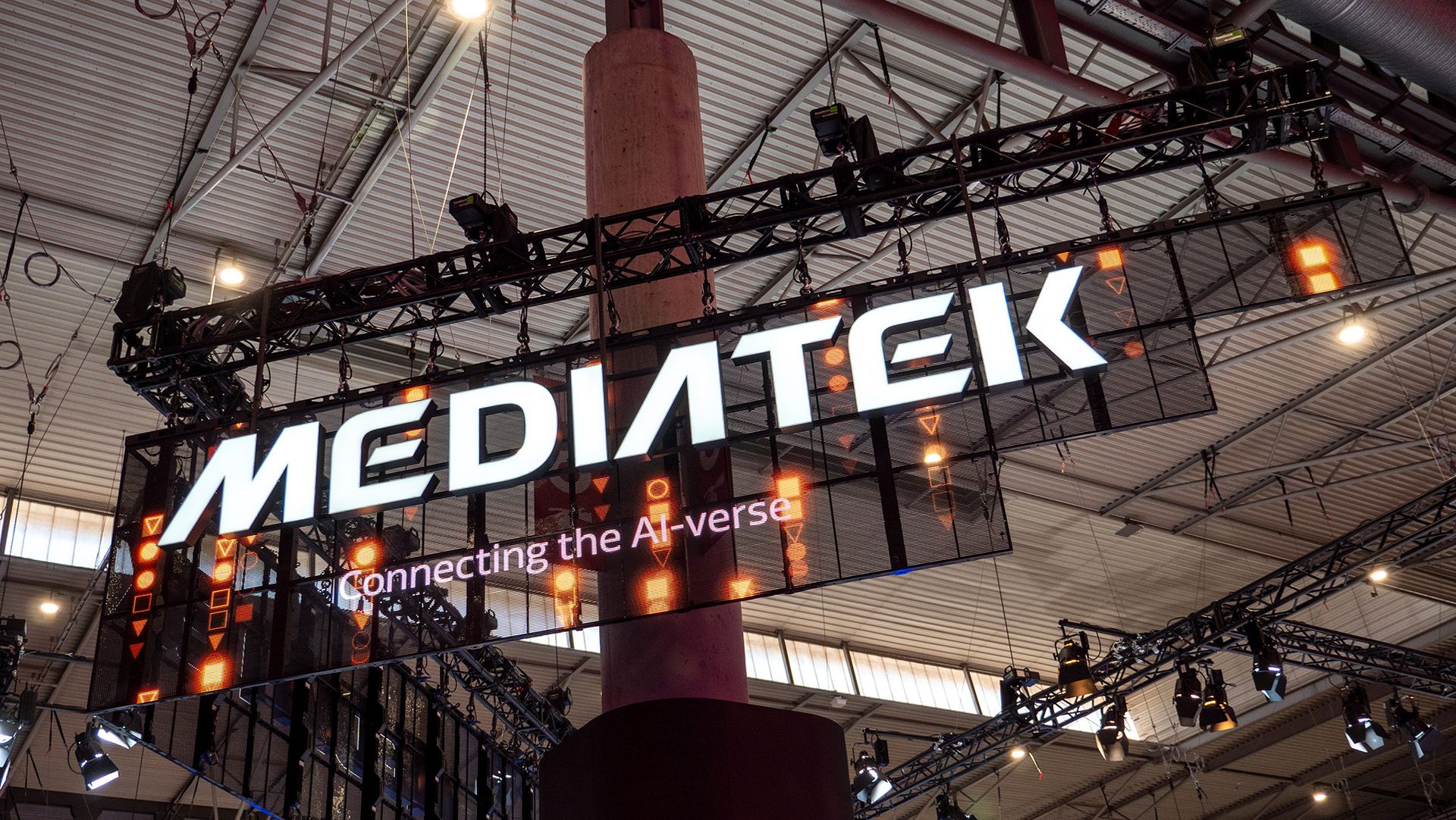 MediaTek confirms the date for its next flagship chip launch, and the ...