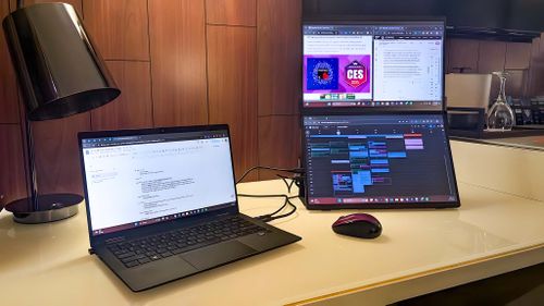 Can Surface Pro 7 power dual 4K external displays? | Windows Central