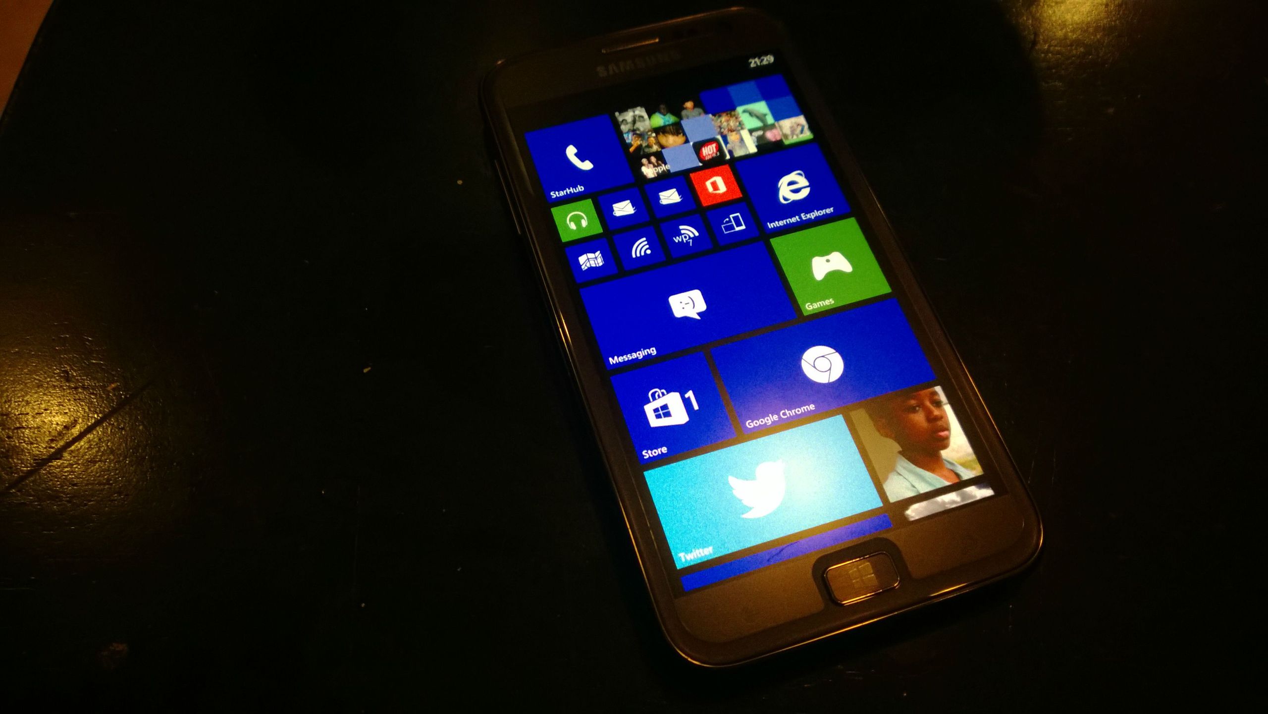 Have an unlocked Samsung ATIV S? Add more Live Tiles to your Start ...