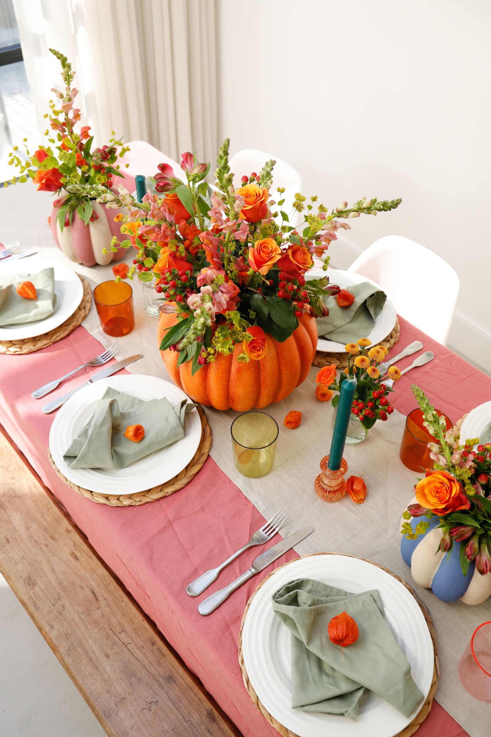 How to make a pumpkin planter for tasteful Halloween decor | Livingetc
