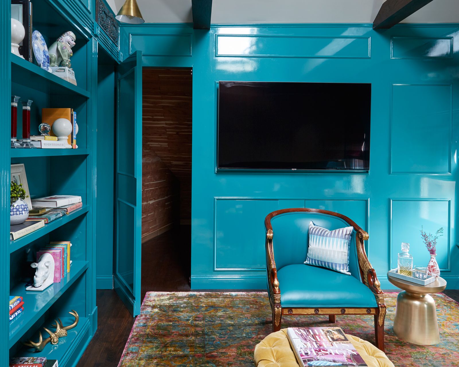 Designers reveal how to style the lacquered walls trend | Livingetc