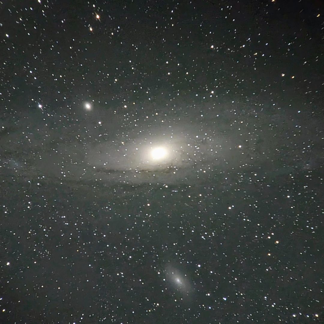 Why October is the proper time to search for the Andromeda galaxy ...