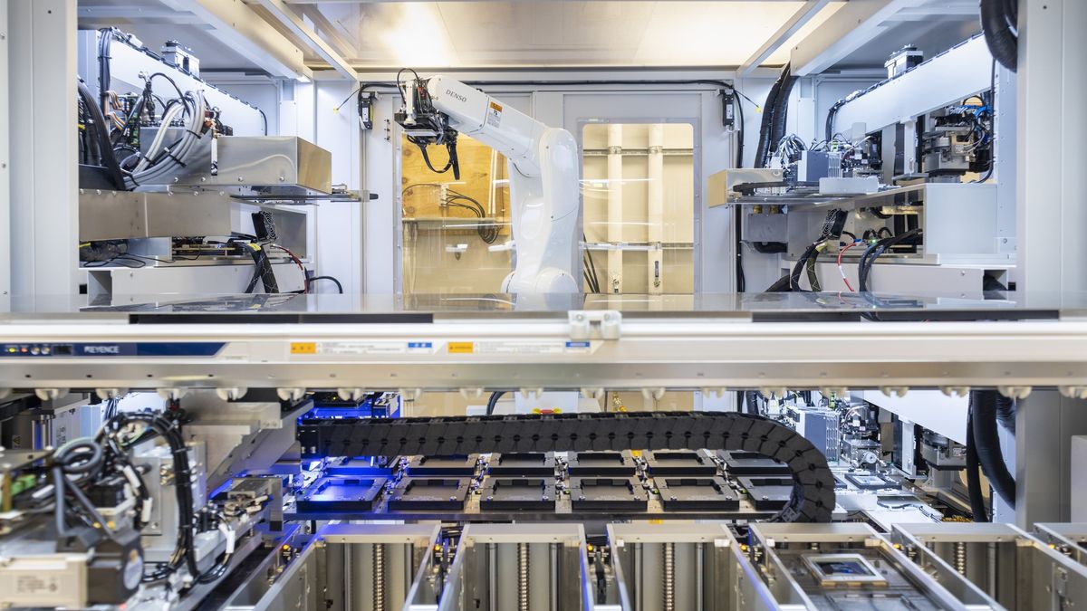 Microsoft enters the chip game with its own Arm processors for AI and ...