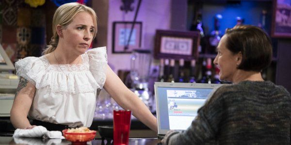 How Becky Might Finally Get Her Life Together On The Conners | Cinemablend
