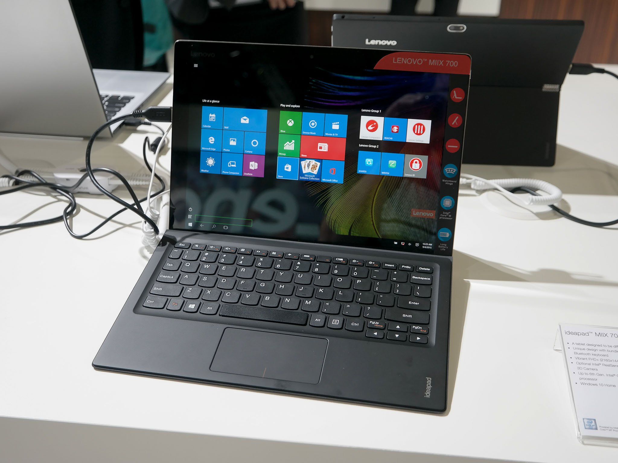 Hands-on with the MIIX 700, Lenovo's answer to the Surface | Windows ...