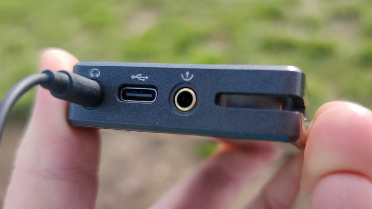 HiFi Walker H2 review: An MP3 player with wide-ranging file support but ...