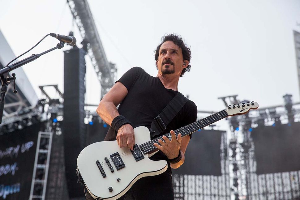 “We forced our vision right away onto every take and the result was ...